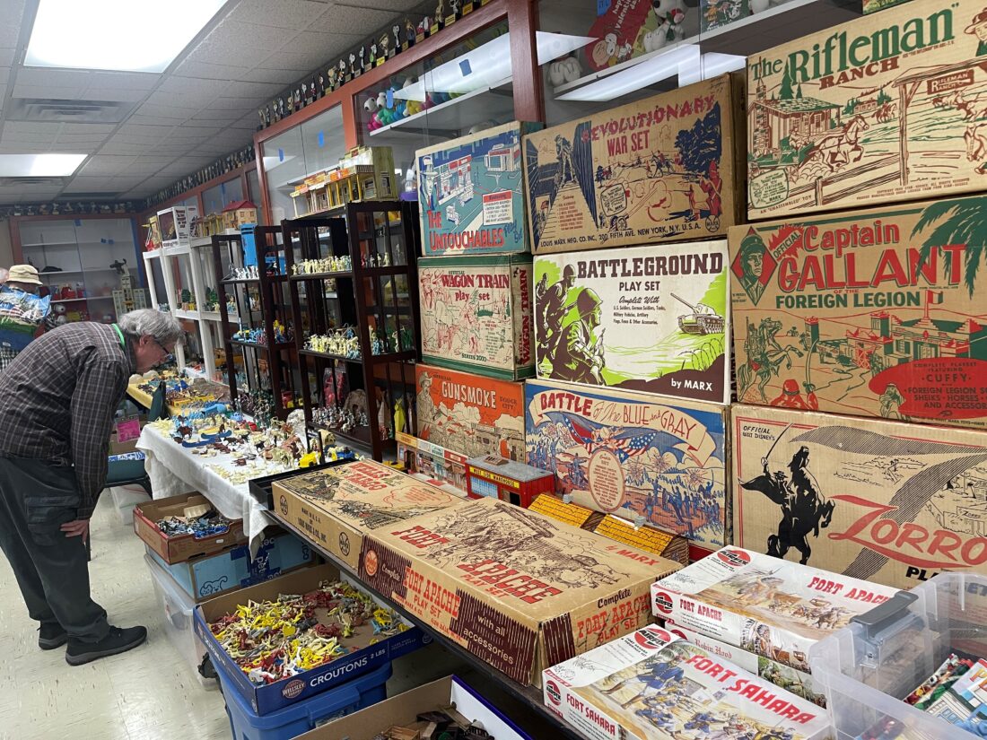 Marx Toys Collectors’ Show Brings Childhoods Back to Life | News ...